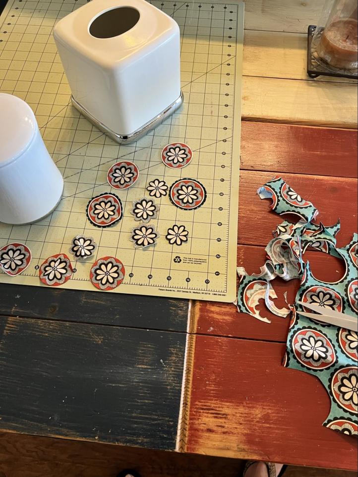 How to Upcycle old Ceramic Bathroom Containers – Seaside Resurrections