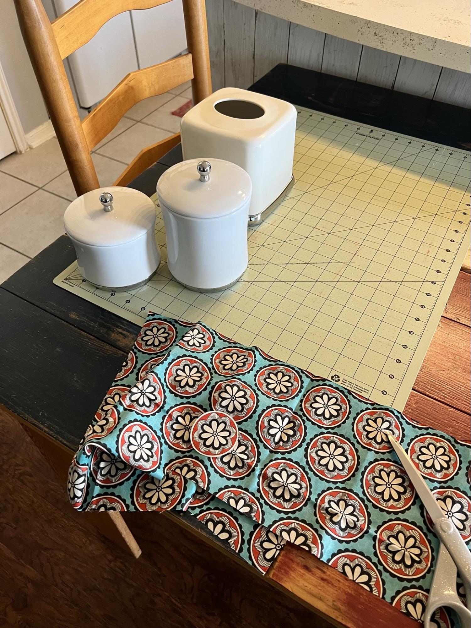 How to Upcycle old Ceramic Bathroom Containers – Seaside Resurrections